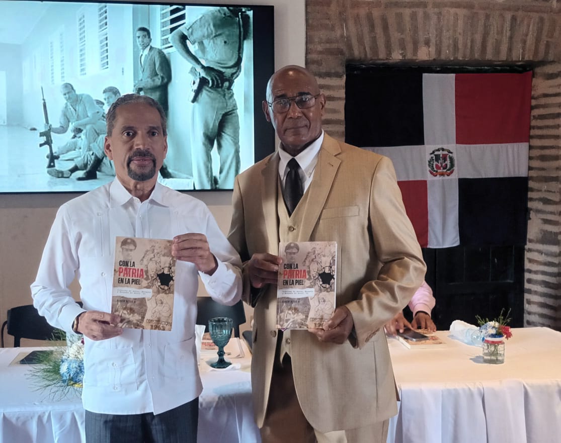 Efemérides Patrias publica libro “Con la Patria en la piel” del escritor Sergio Reyes – De ...
